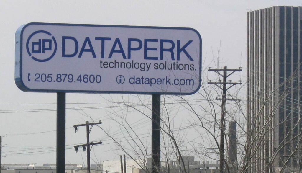 Lighted Pole - Reliable Signs